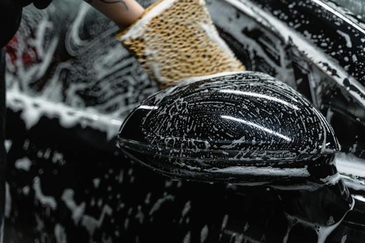 Ultimate Guide to Eco-Friendly Sponges for Sustainable Cleaning